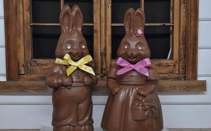 4 lapins de Pâques en chocolat de 5 lbs - Québec Concours Gratuits